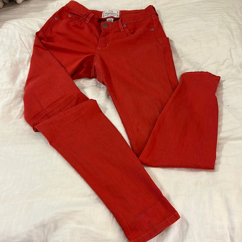 Magdalena Red Denim - Gem